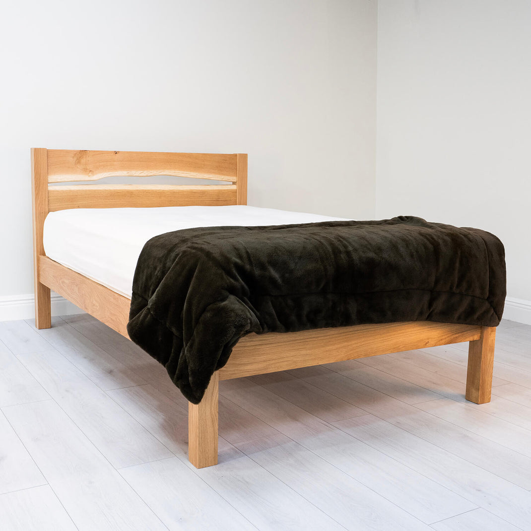 Live Edge Oak Beds - 12-Year Guarantee | The Wooden Bed Company